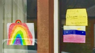Coronavirus: Rainbow pictures on show across Scotland - BBC News