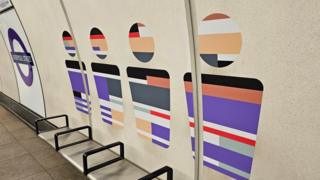 Elizabeth line trial to cover platform 'ghost' marks - BBC News