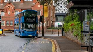 First electric double decker-buses coming to Leicester - BBC News
