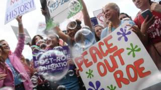 At this Texas school, every student is a teen mother - BBC News