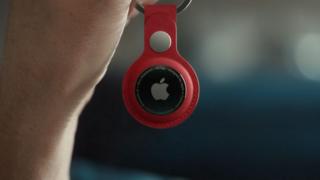 Apple unveils AirTag safety guide amid stalker fears - BBC News