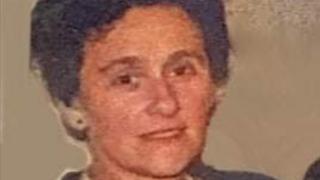 Kathleen Thompson: Mother-of-six's killing 'unjustified' - BBC News