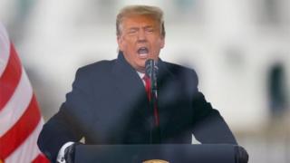 "Si alguien incita a la violencia derramando gotas de gasolina poco a ...