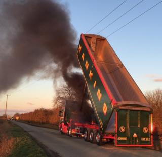 Man 'on fire' as lorry hits Chatteris power lines - BBC News