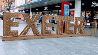 Exeter Carnival to return after 24-year break - BBC News