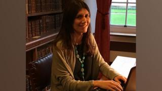 Samuel Pepys: Cambridge college digitises medieval manuscripts - BBC News