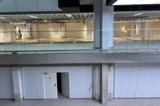 London Waterloo: Inside the shopping centre that's almost deserted ...