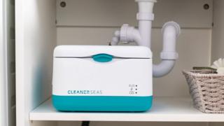 Cornish company wins top environmental award - BBC News