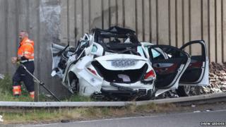 Two dead in motorway bridge crash near Gretna - BBC News
