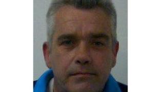 Oxford Bus company employee jailed for stealing £700k - BBC News