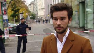 Vienna shooting: Arrests after 'freed jihadist' kills four - BBC News