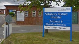 Salisbury Hospital at full capacity and 'under intense pressure' - BBC News