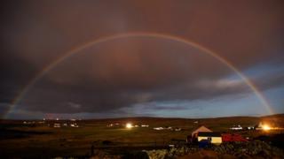 'Moonbow' photographed over Yorkshire - BBC News