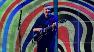 Brits 2019: The 1975 come out on top with two big awards - BBC News