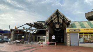 Barrow market: Demolition begins ahead of transformation - BBC News