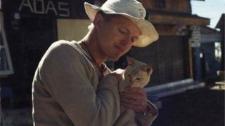 Family make appeal over Gary Ferguson death in Myanmar - BBC News