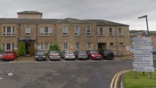 Ailsa Hospital in Ayr in lockdown after nurse 'stabbed' - BBC News