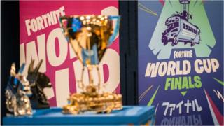 US teenager wins $3m as Fortnite world champion - BBC News