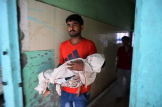 India baby deaths: Eight infants die in one day at hospital - BBC News