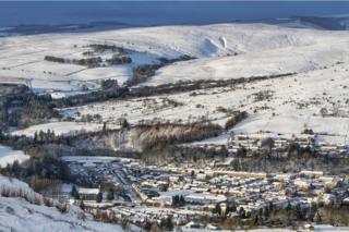 More of your photos of snow from around Scotland - BBC News