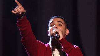 When Drake turns up at your local club - BBC News