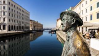 Ulysses: Celebrating James Joyce, 'the quintessential European' - BBC News