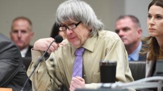 Turpin trial: Couple jailed for life for 'inhuman' child abuse - BBC News