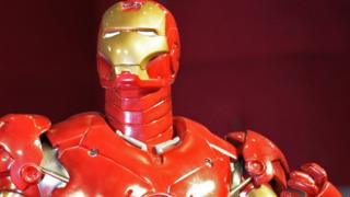 Ford brings 'exosuits' to workers in 15 factories - BBC News