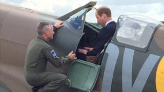 What does it take to restore a World War Two Spitfire? - BBC News