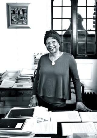 Portraits of Black Female Professors - BBC News