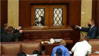 Capitol riots: A visual guide to the storming of Congress - BBC News