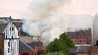 Kirkgate fire: Man arrested over blaze at derelict building - BBC News