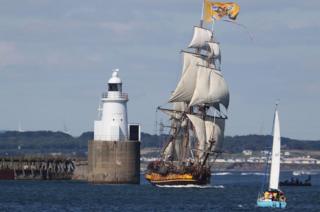 Parade of sail begins Blyth Tall Ships Gothenburg voyage - BBC News