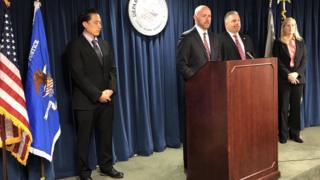 US judge charged with aiding undocumented immigrant in escape - BBC News