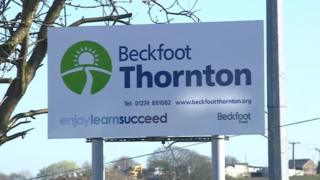 Boy, 15, stabbed at Beckfoot Thornton School in Bradford - BBC News