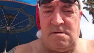 Man jailed for 20 years for 'motiveless' murder in Paisley - BBC News