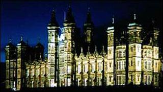 Donaldson's school could become a five-star hotel - BBC News