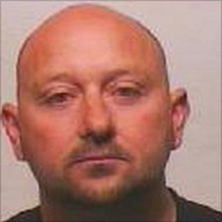 Northumbria Pc Stephen Mitchell jailed for sex attacks - BBC News