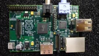 Raspberry Pi 2 unveiled with faster processor and more memory - BBC News