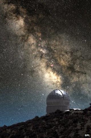 Star is caught devouring planet - BBC News