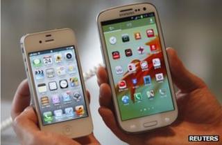 Viewpoint: Apple's iPhone launches no longer excite - BBC News