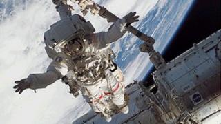 Conflict and 'boom-bust' explain humans' rapid evolution - BBC News