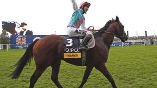 Frankel: 'Super stud' stallion in demand for £125,000 a time - BBC Sport