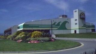 Rhyl attractions revamp plan takes step forward - BBC News