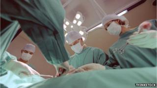 What we can learn from fatal mistakes in surgery - BBC News
