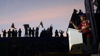 Day in pictures: 3 April 2013 - BBC News