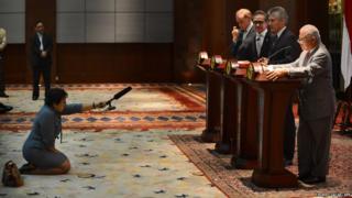 Day in pictures: 3 April 2013 - BBC News