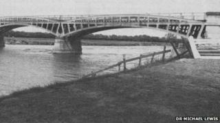 'Historic' toll bridge between Lincolnshire and Nottinghamshire changes ...