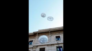 In pictures: Stuart Semple - BBC News