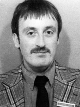 PC Blakelock murder trial: Why did the latest case fail? - BBC News